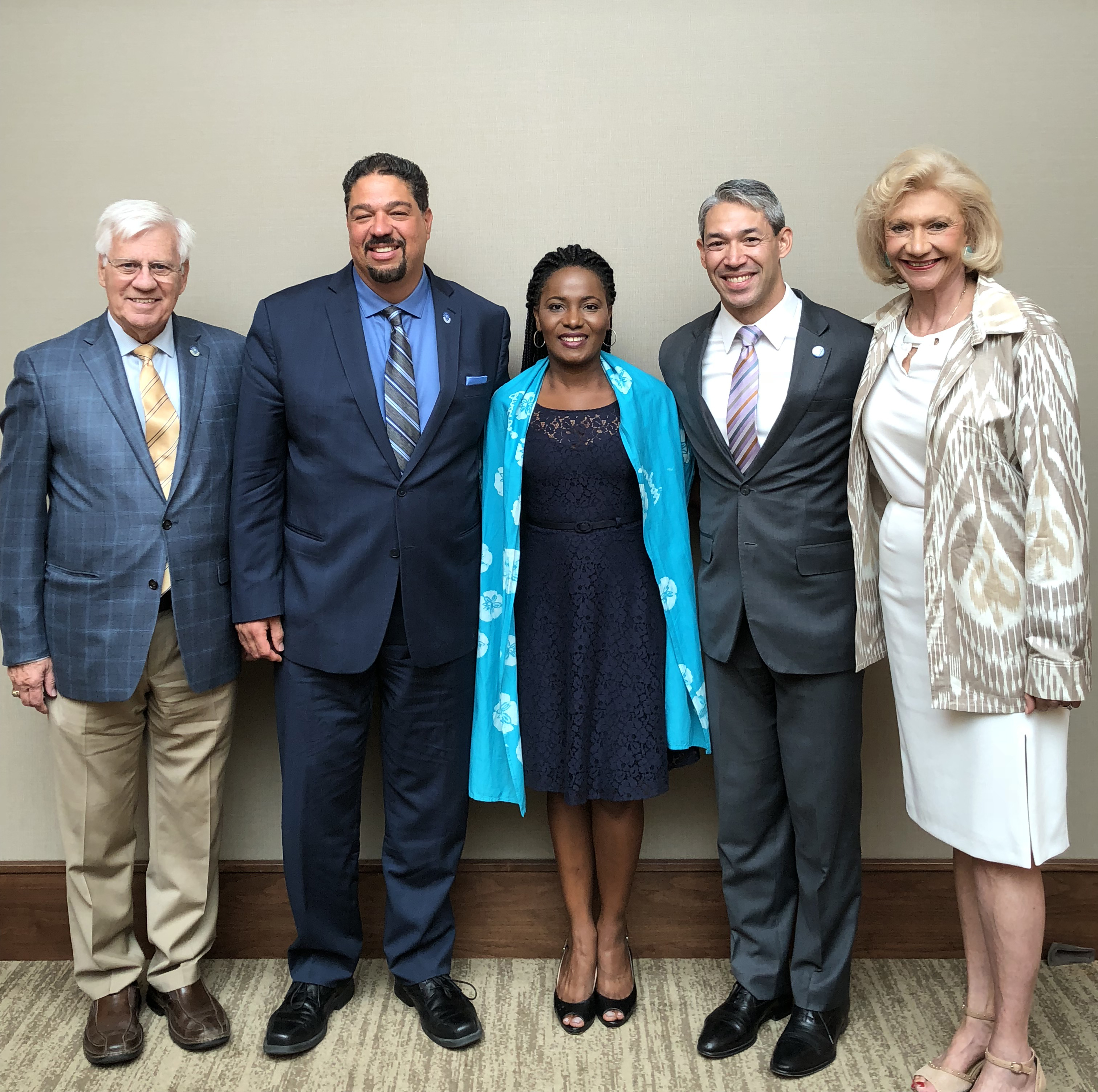 SCI Executives with Ginger Moxey – BAHAMAS CHRONICLE