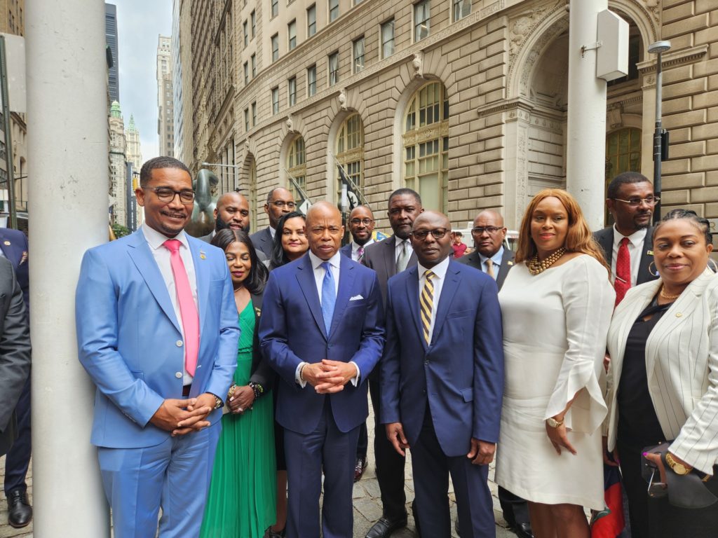 BAHAMAS CONSUL GENERAL IN NEW YORK PARTICIPATES IN CARICOM FLAG RAISING ...