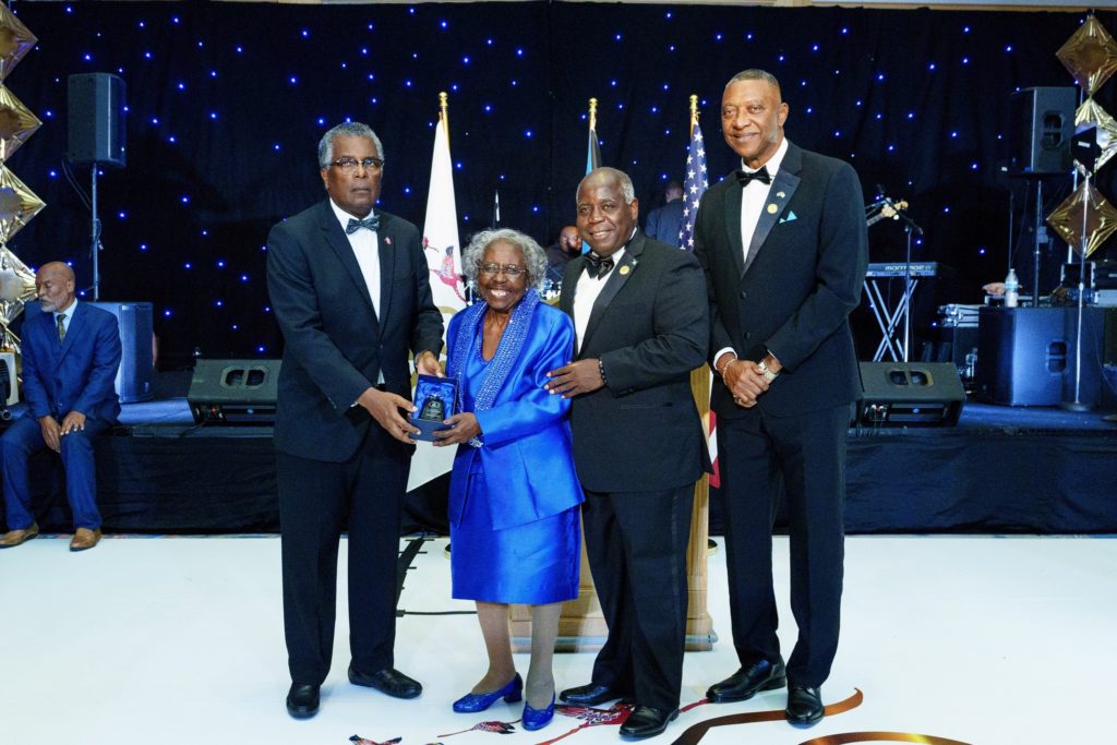 CELEBRATING BAHAMIAN EXCELLENCE – BAHAMAS CHRONICLE