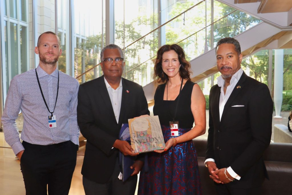 MINISTER OF FOREIGN AFFAIRS FRED MITCHELL GETS A GUIDED TOUR OF THE ART ...