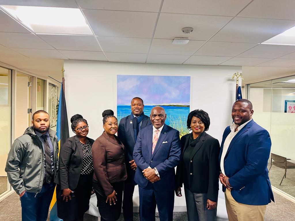 VISITING BAHAMAS DELEGATION FROM THE FINANCIAL INTELLIGENCE UNIT AND ...