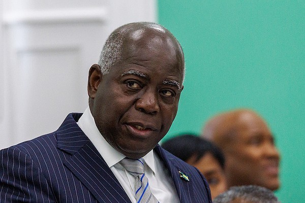 DAVIS DEFENDS PLAN FOR BIOMETRIC VOTER CARD – BAHAMAS CHRONICLE